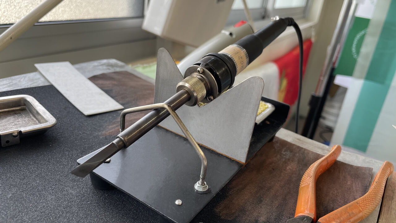 ヒートカットとは｜ほつれない布の裁断方法について